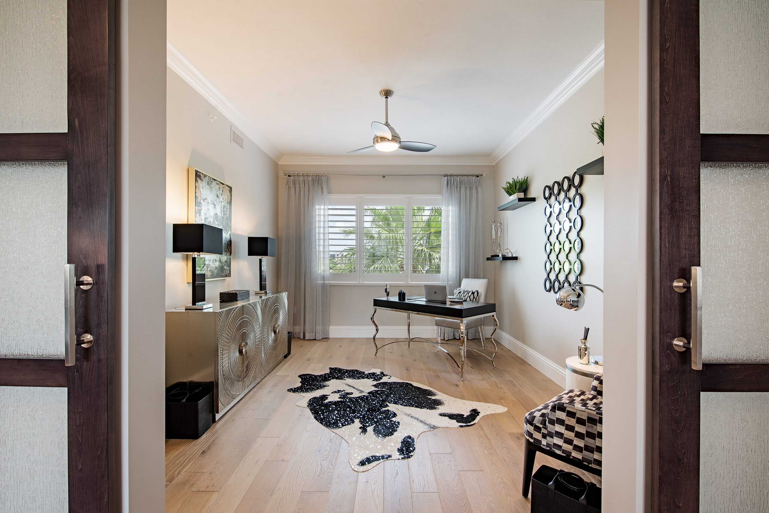 Naples Square – Tina Marie Interiors